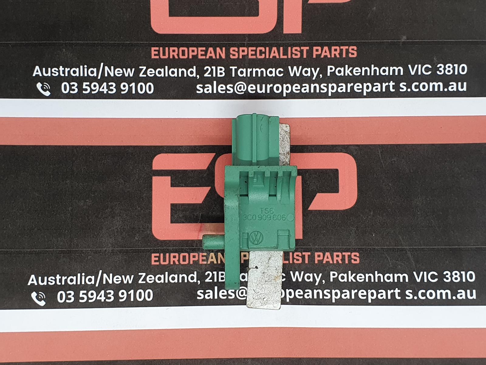 VW PASSAT A-BAG CRASH IMPACT SENSOR – espspares.com.au